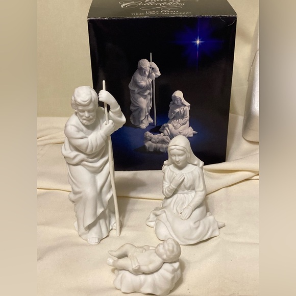 Avon | Holiday | Avon Nativity Collectables The Holy Family 3 Piece ...